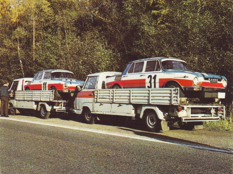 Škoda 1203 byla představena před 55 lety. Čechoslováky vozila před ...