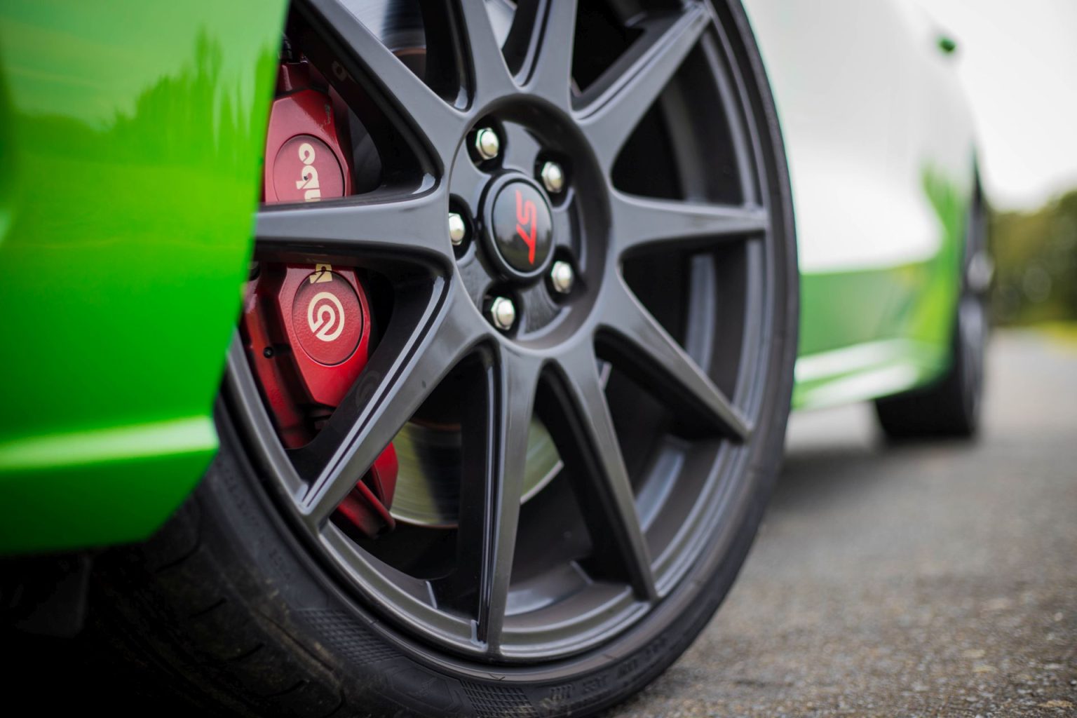 Test: Ford Focus ST Track Pack s nastavitelným podvozkem jsme vzali na ...